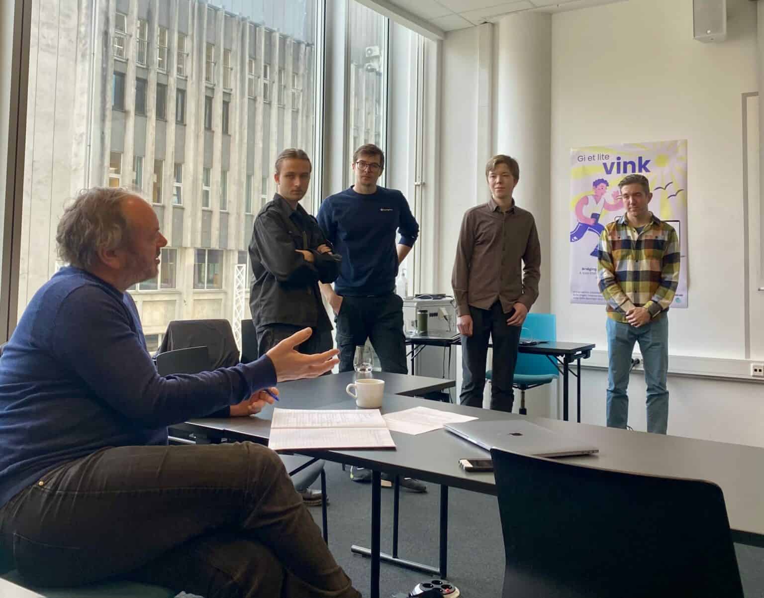 MIX301: Augmented reality prototypes with full body tracking - TekLab